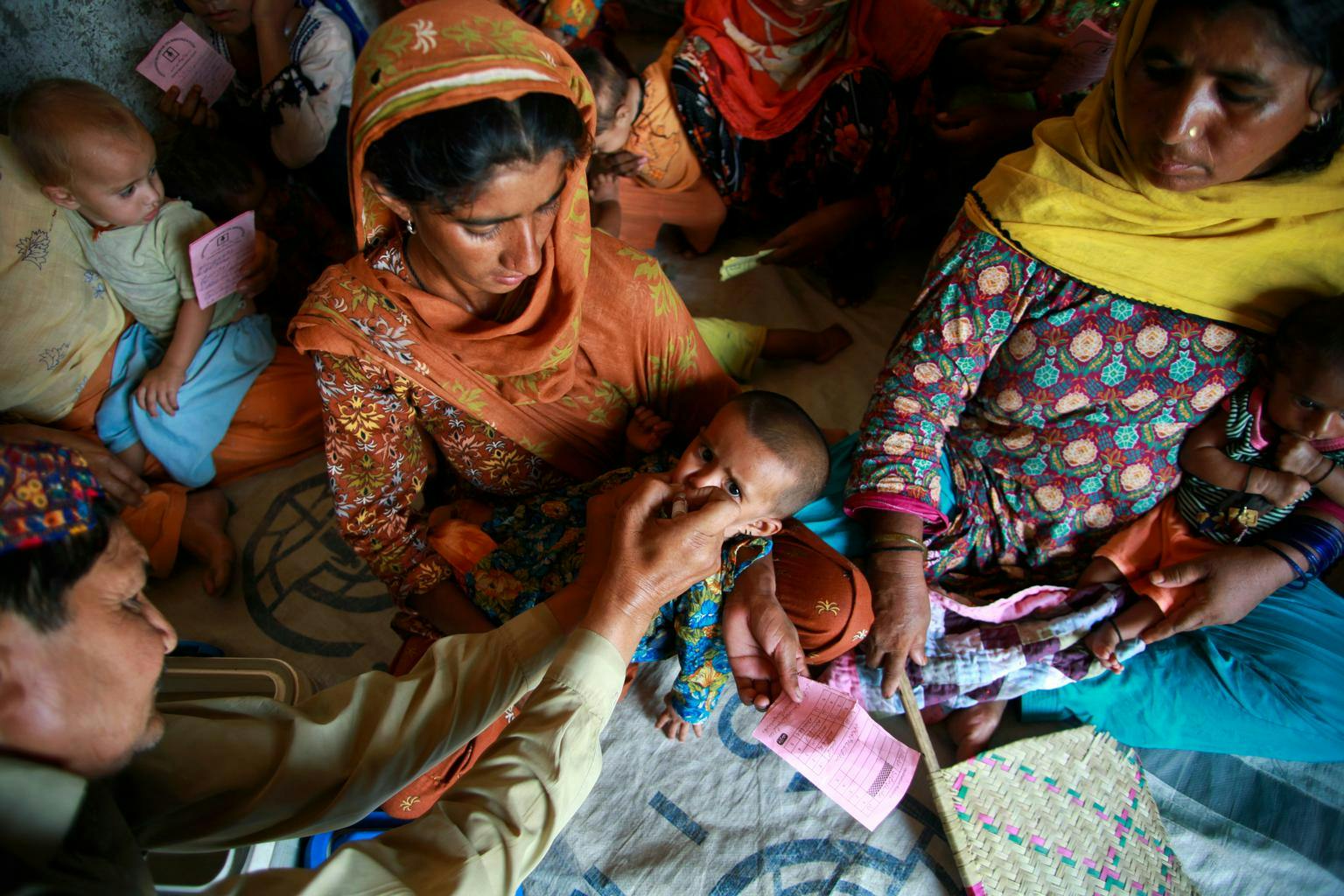 Polio programs help tackle health emergencies | unfoundation.org